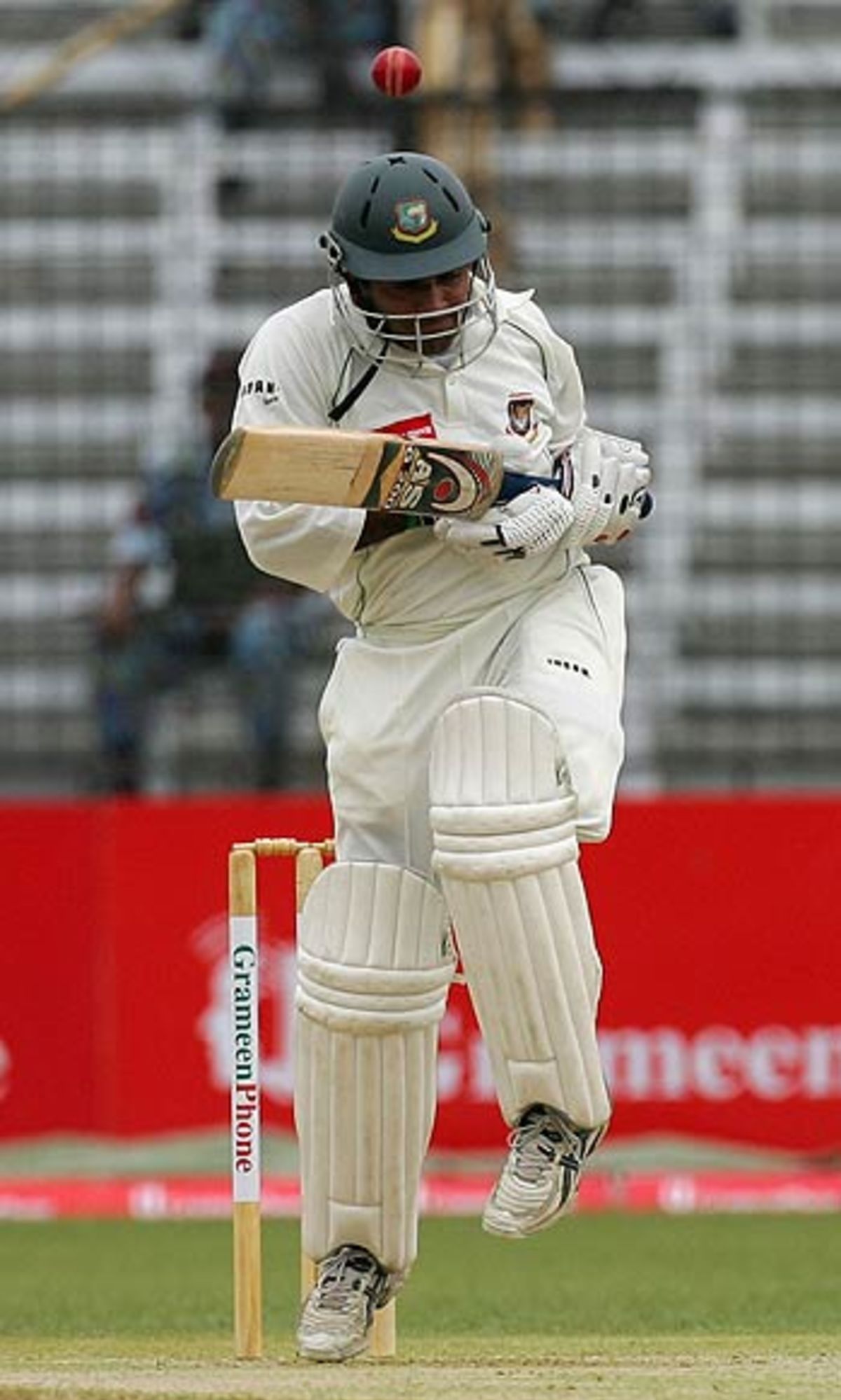 Jason Gillespie traps Javed Omar | ESPNcricinfo.com