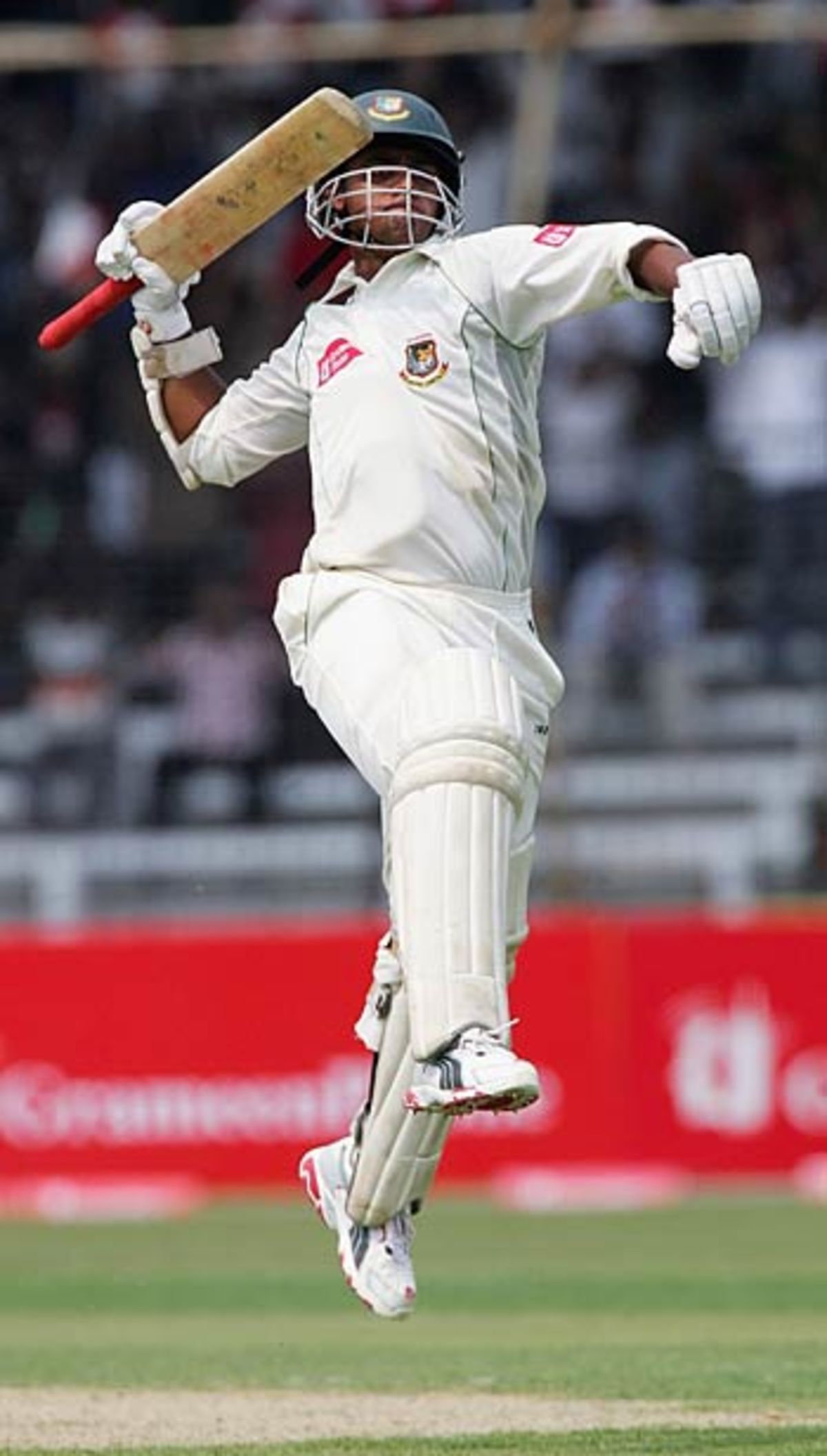 Shariar Nafees celebrates after reaching a sensational maiden ton ...