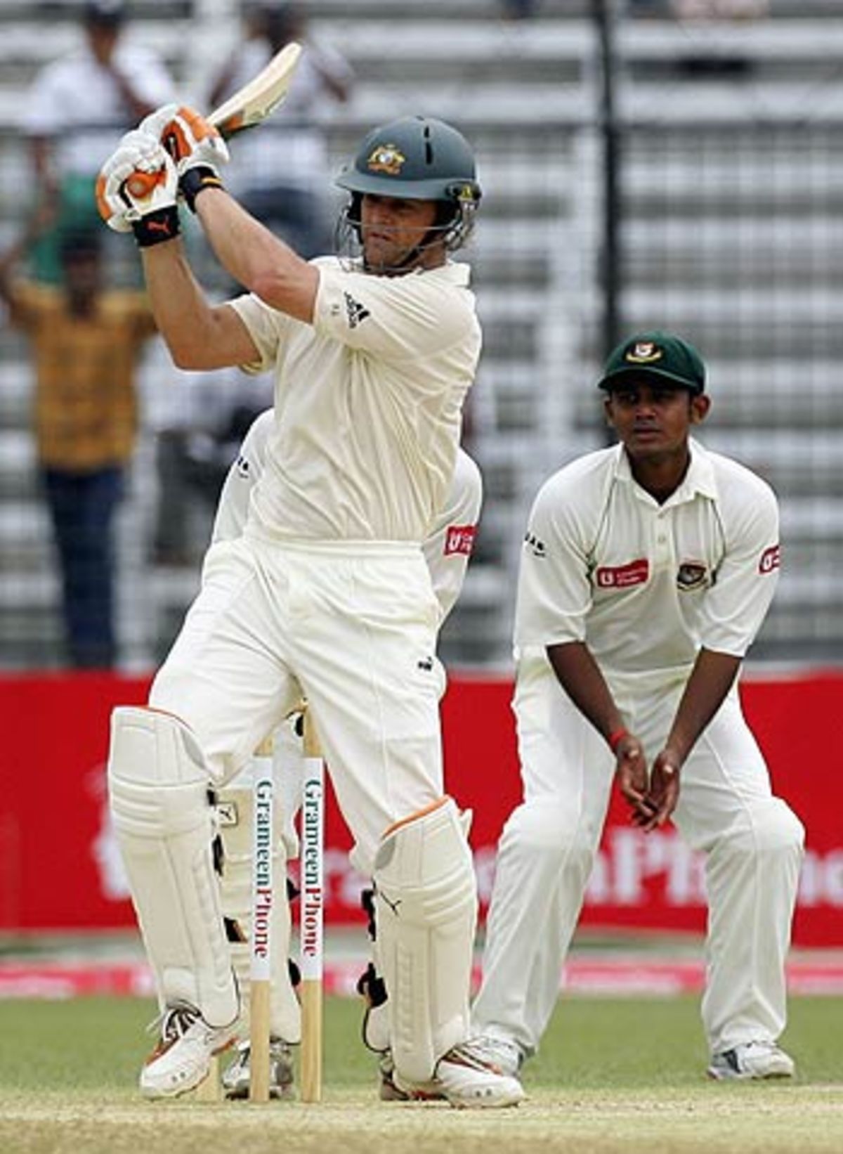 Adam Gilchrist smacks a loosener to the boundary | ESPNcricinfo.com