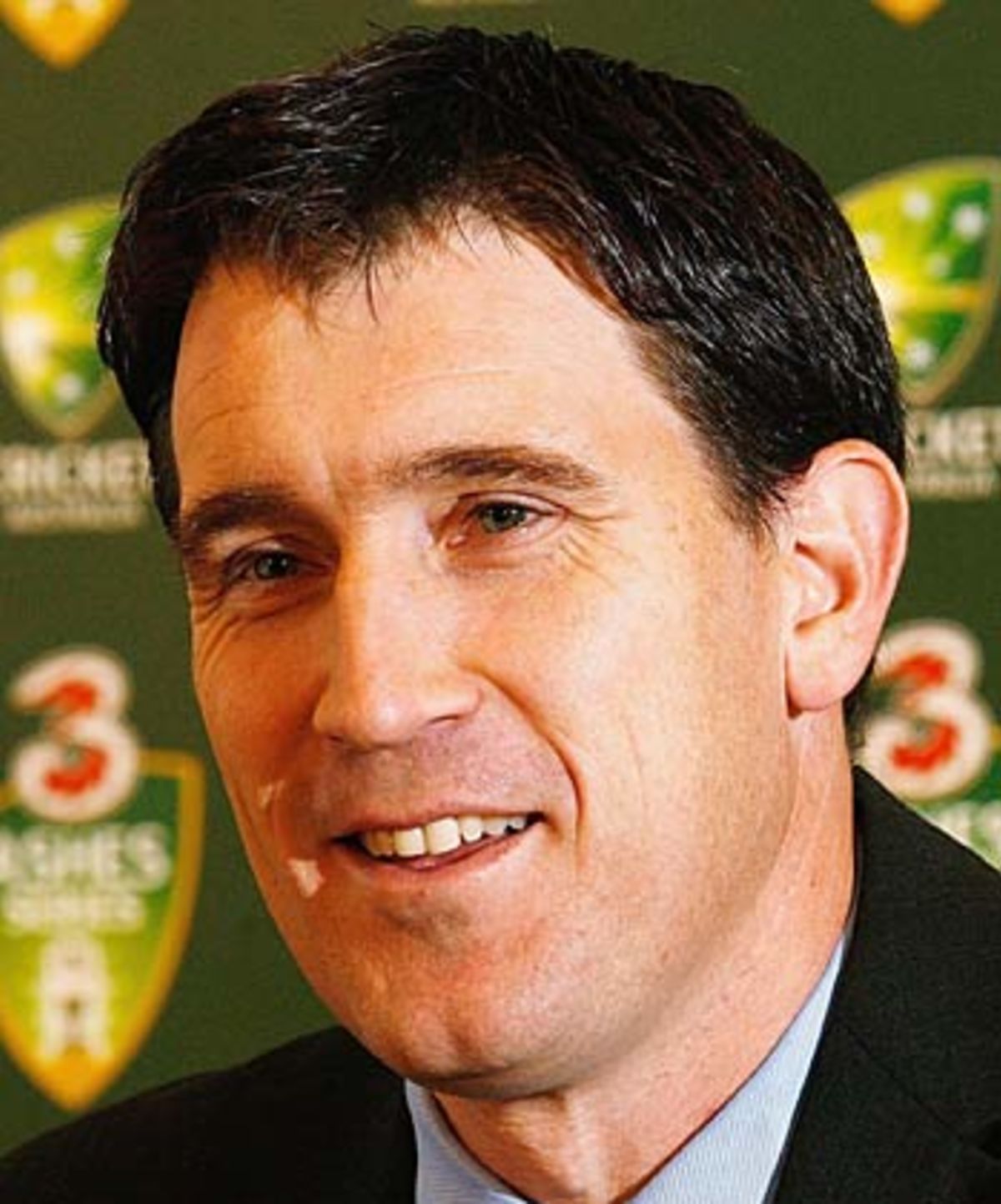 James Sutherland announces ticket pricing for the 2006-07 Ashes ...