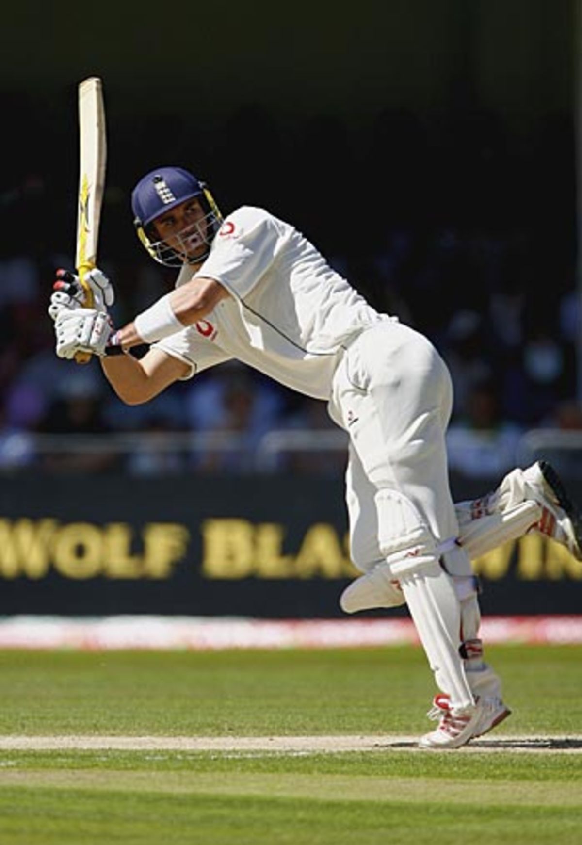 Kevin Pietersen flicks one to the leg side | ESPNcricinfo.com