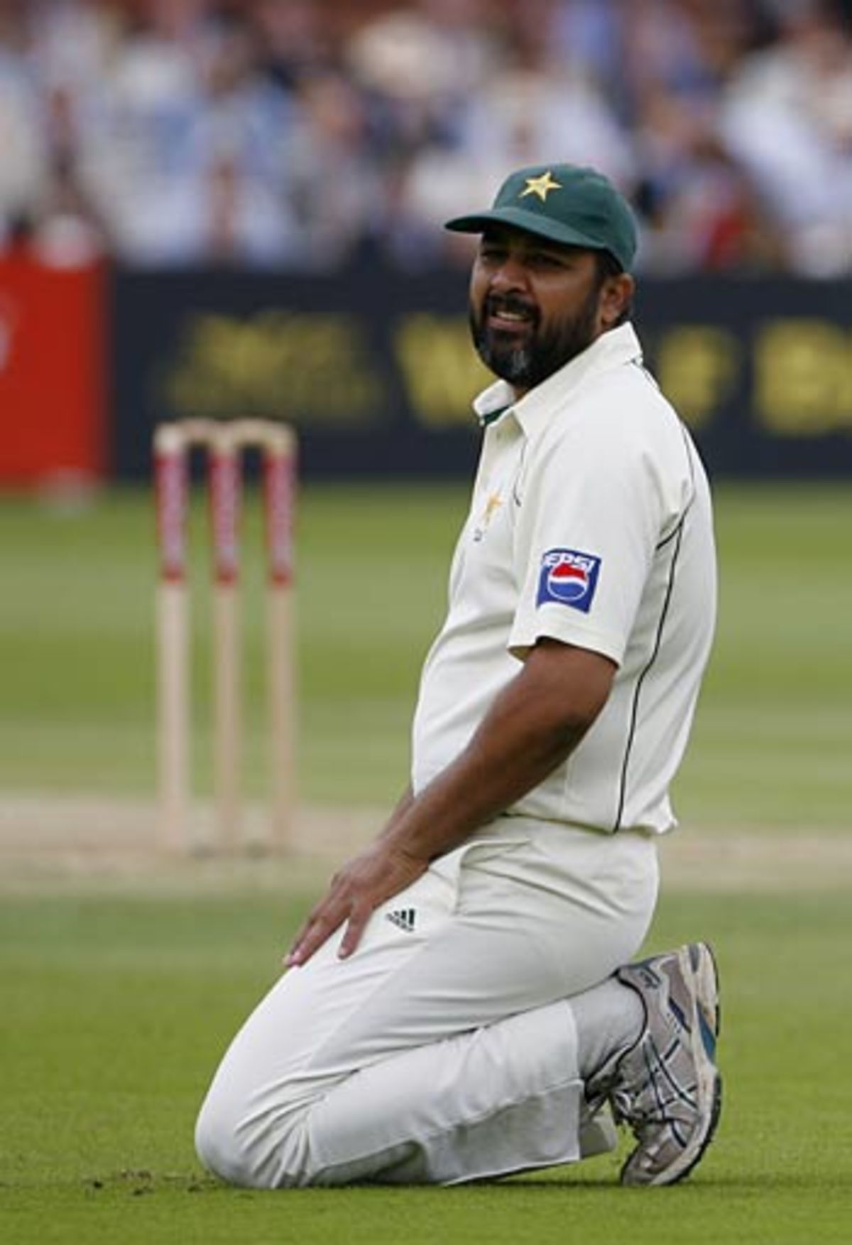 Inzamam-ul-Haq reflects on a missed chance against Alastair Cook ...