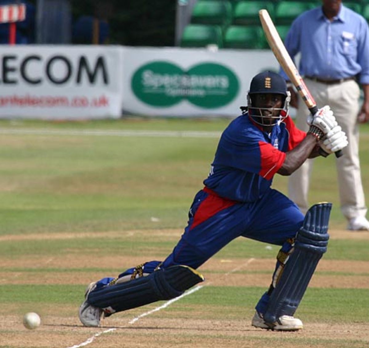 Chris Thompson on his way to 41 | ESPNcricinfo.com