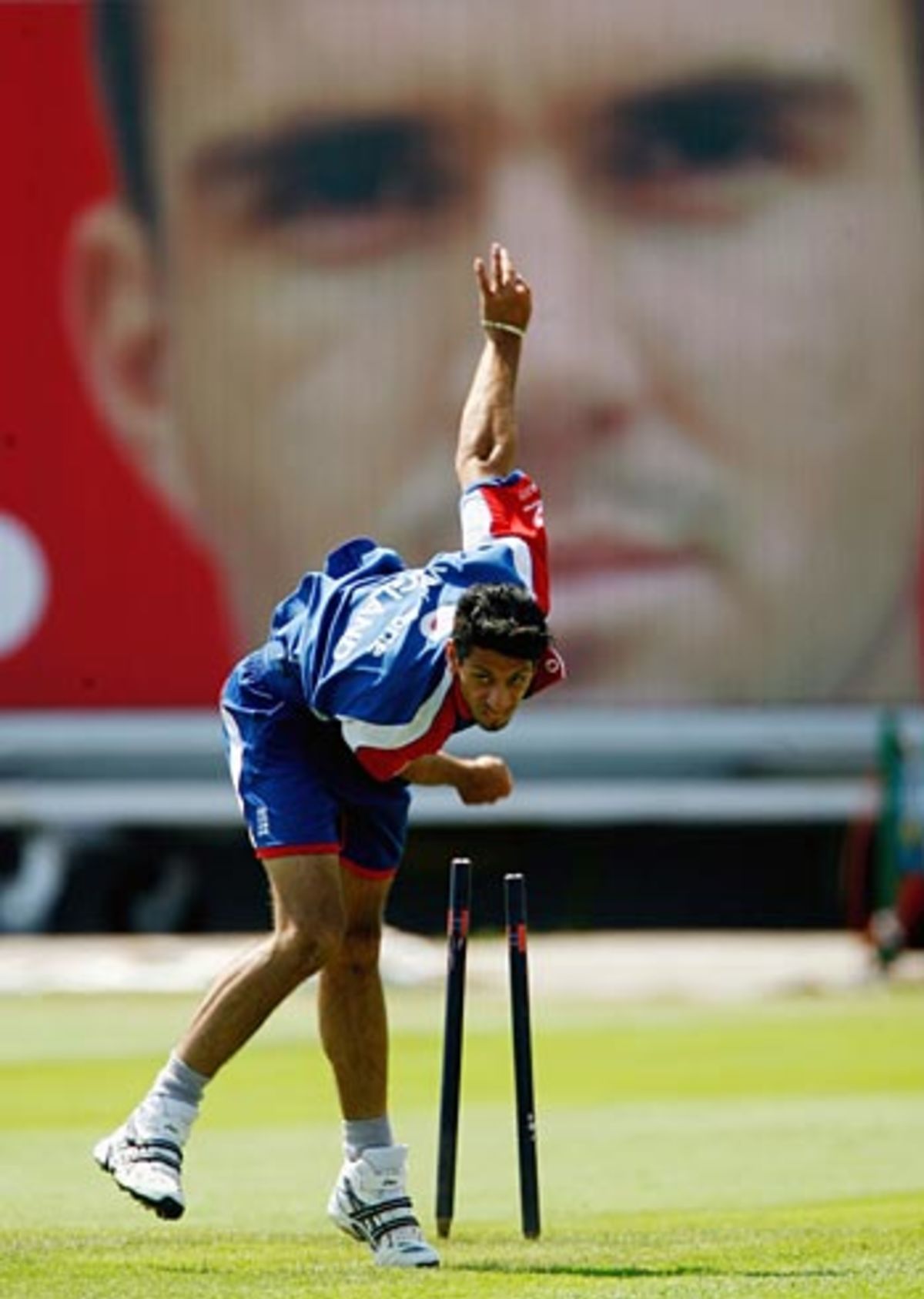 Somebody's watching you ... Sajid Mahmood in the nets | ESPNcricinfo.com