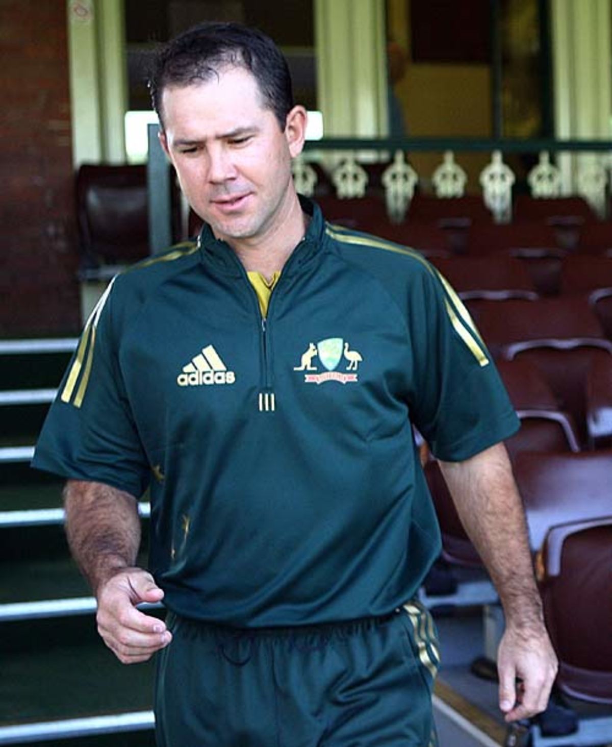 Ricky Ponting in the new Australian ODI uniform at the SCG ...