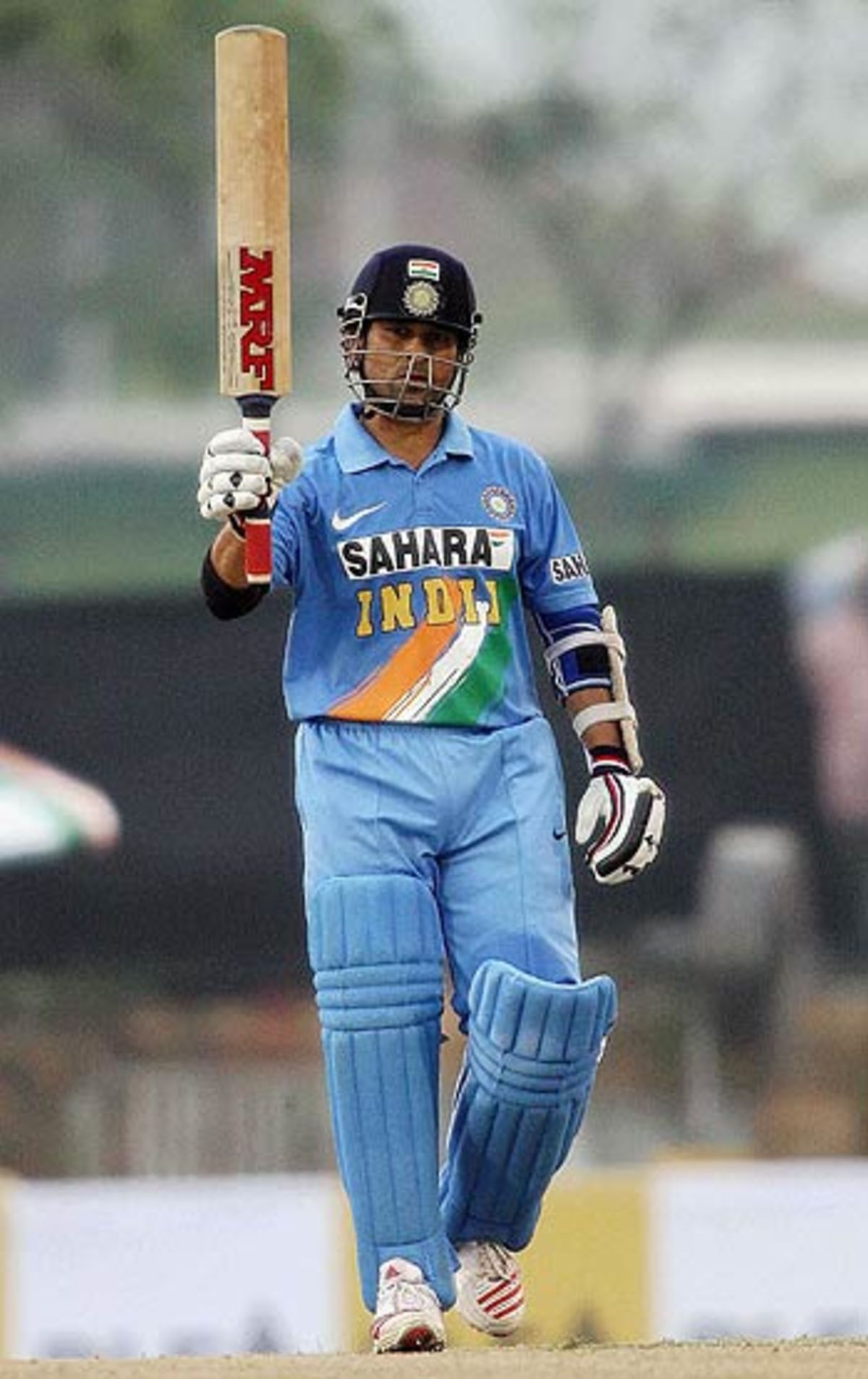 Sachin Tendulkar celebrates his half-century | ESPNcricinfo.com