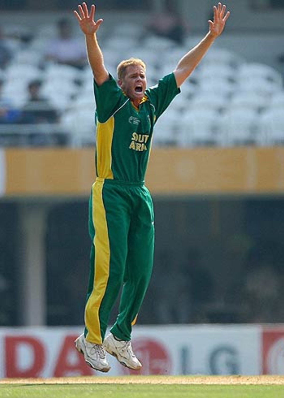 Shaun Pollock makes a confident appeal for lbw | ESPNcricinfo.com