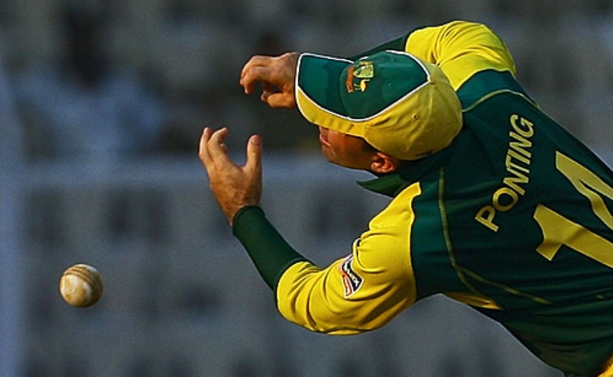 Ricky Ponting drops a catch | ESPNcricinfo.com