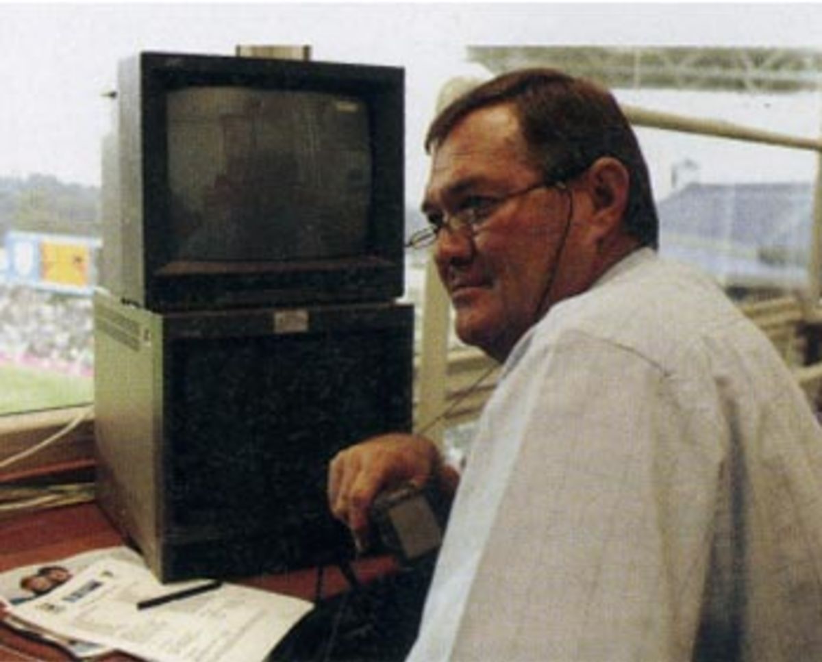 Pat Symcox in the commentary box | ESPNcricinfo.com