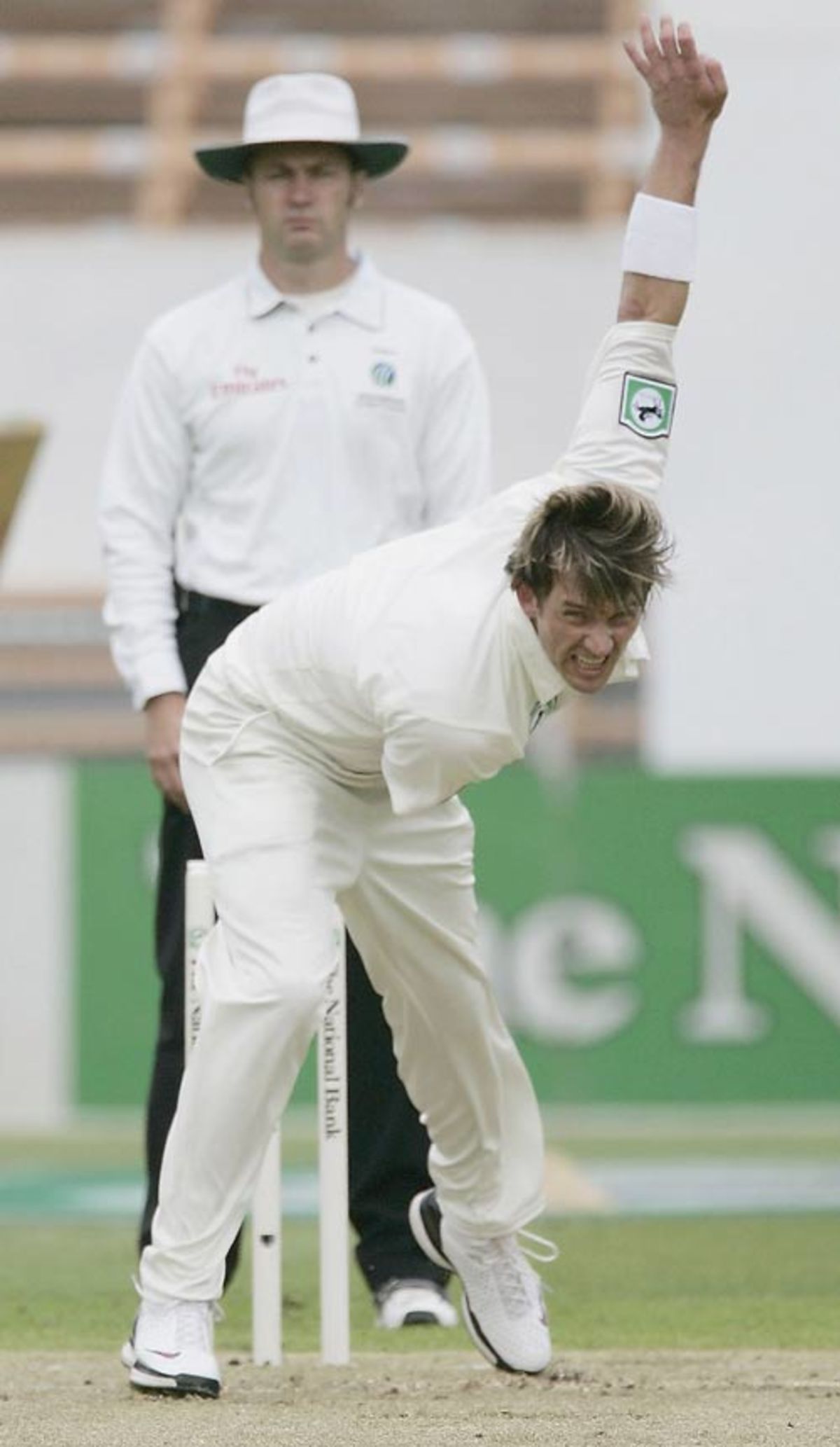 Shane Bond celebrates as Sri Lanka crumble | ESPNcricinfo.com