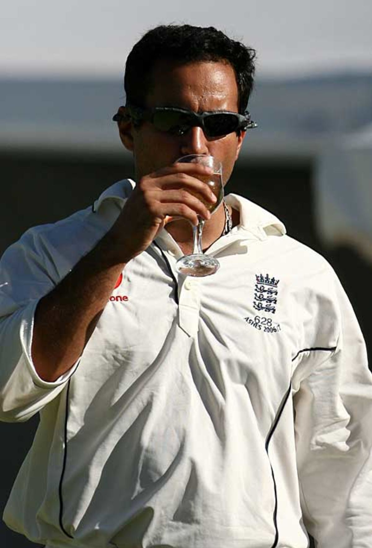 Adam Hollioake enjoys the lighter side of the Lilac Hill fixture ...