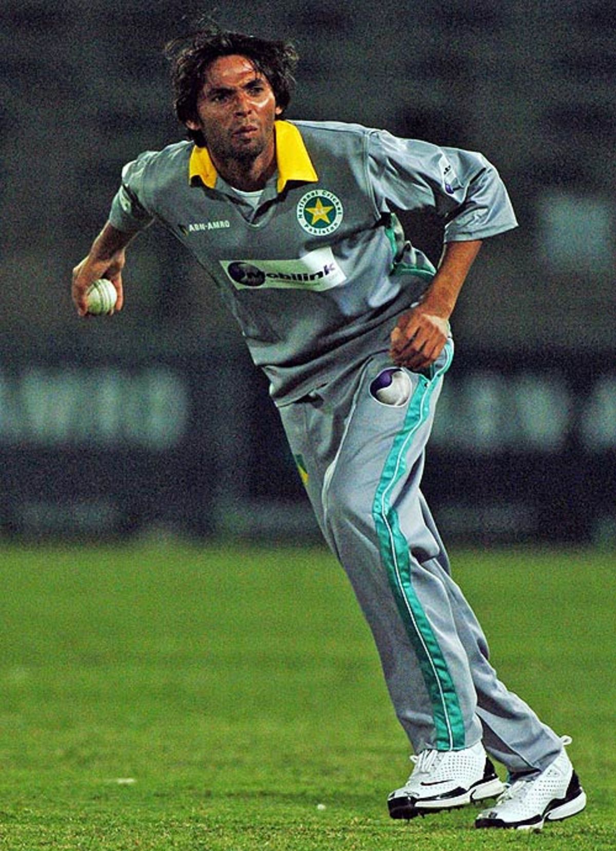 Mohammad Asif bowls for the Sialkot Stallions | ESPNcricinfo.com