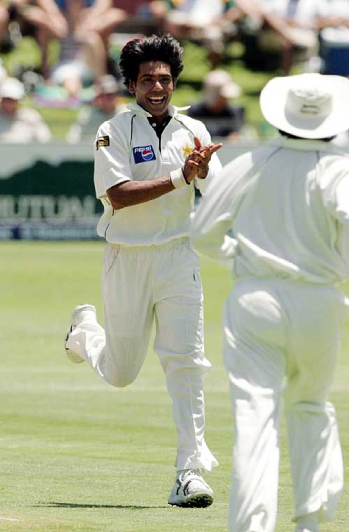 Mohammad Sami chipped in by removing Ashwell Prince | ESPNcricinfo.com