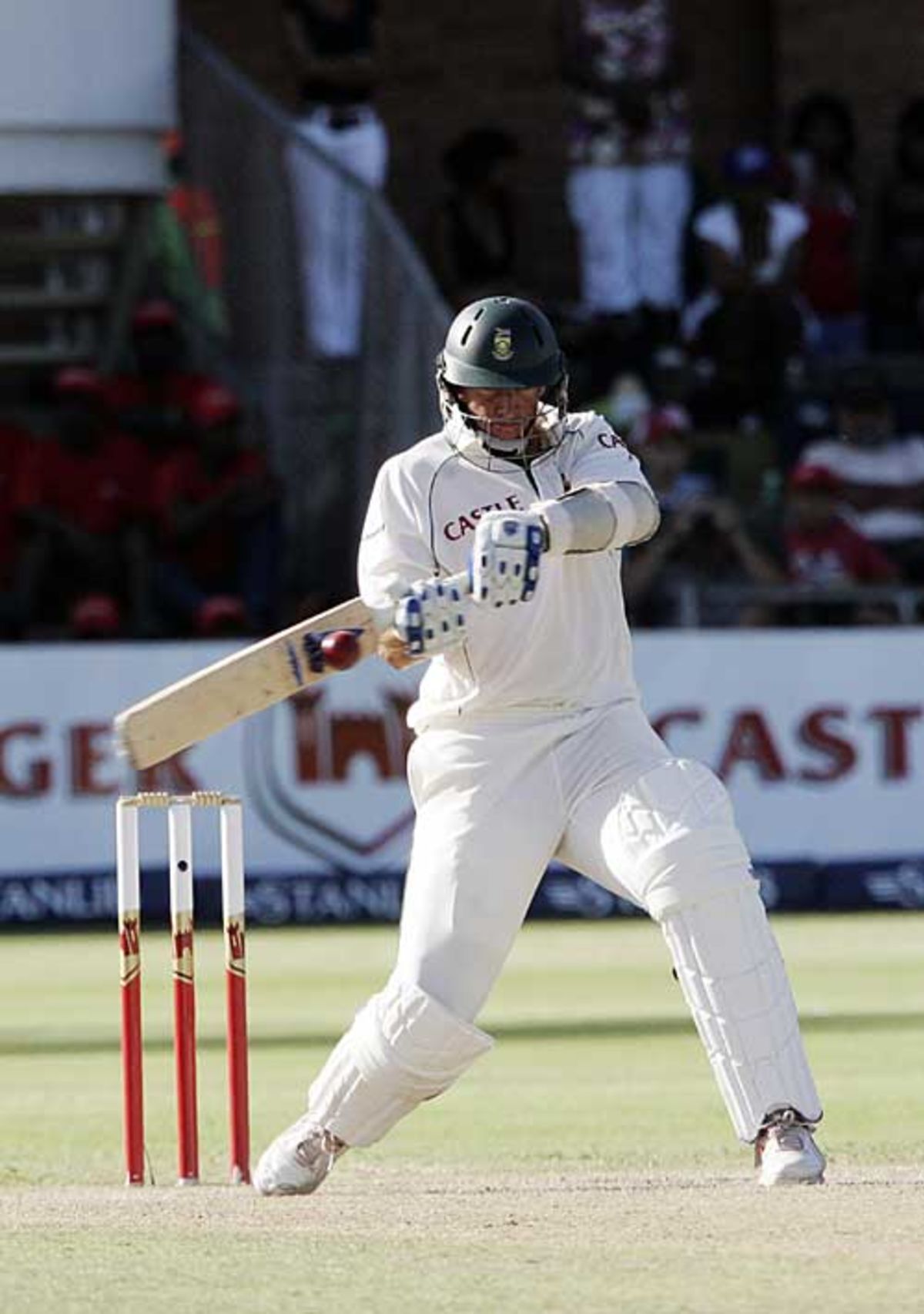 Andre Nel goes for a mighty swing | ESPNcricinfo.com
