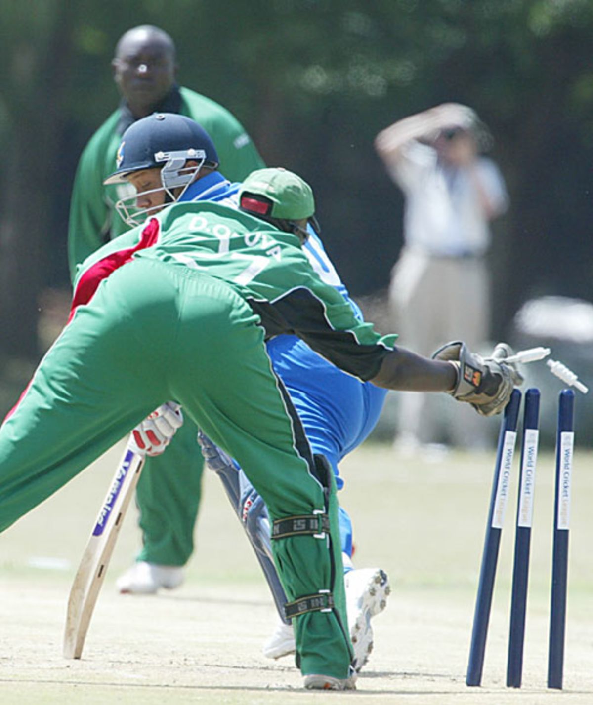 Thomas Odoyo bowls the first ball of the tournament | ESPNcricinfo.com
