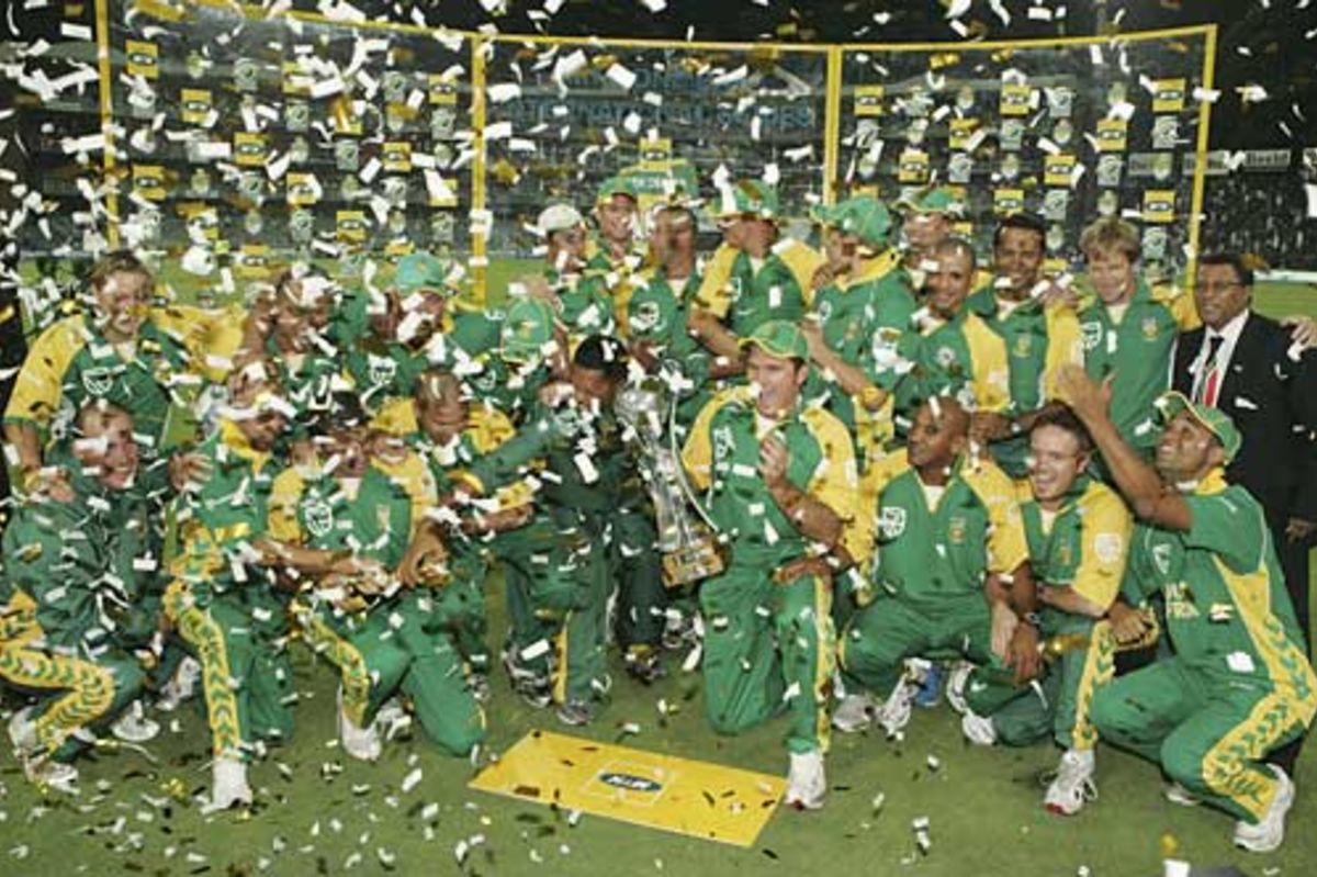 The South Africans celebrated another trophy in a successful season ...