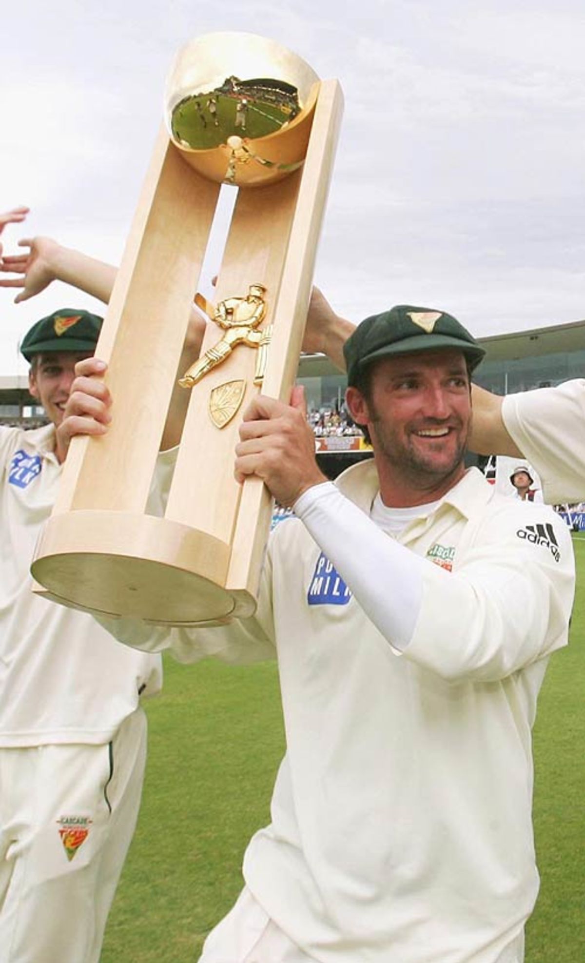 Michael Di Venuto lifts the Pura Cup on a historic day for Tasmania ...