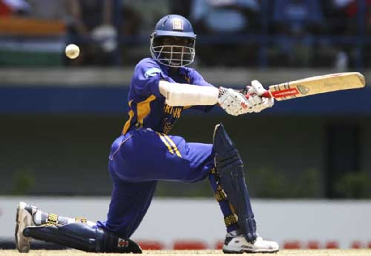 Upul Tharanga sweeps en route to his 64 | ESPNcricinfo.com