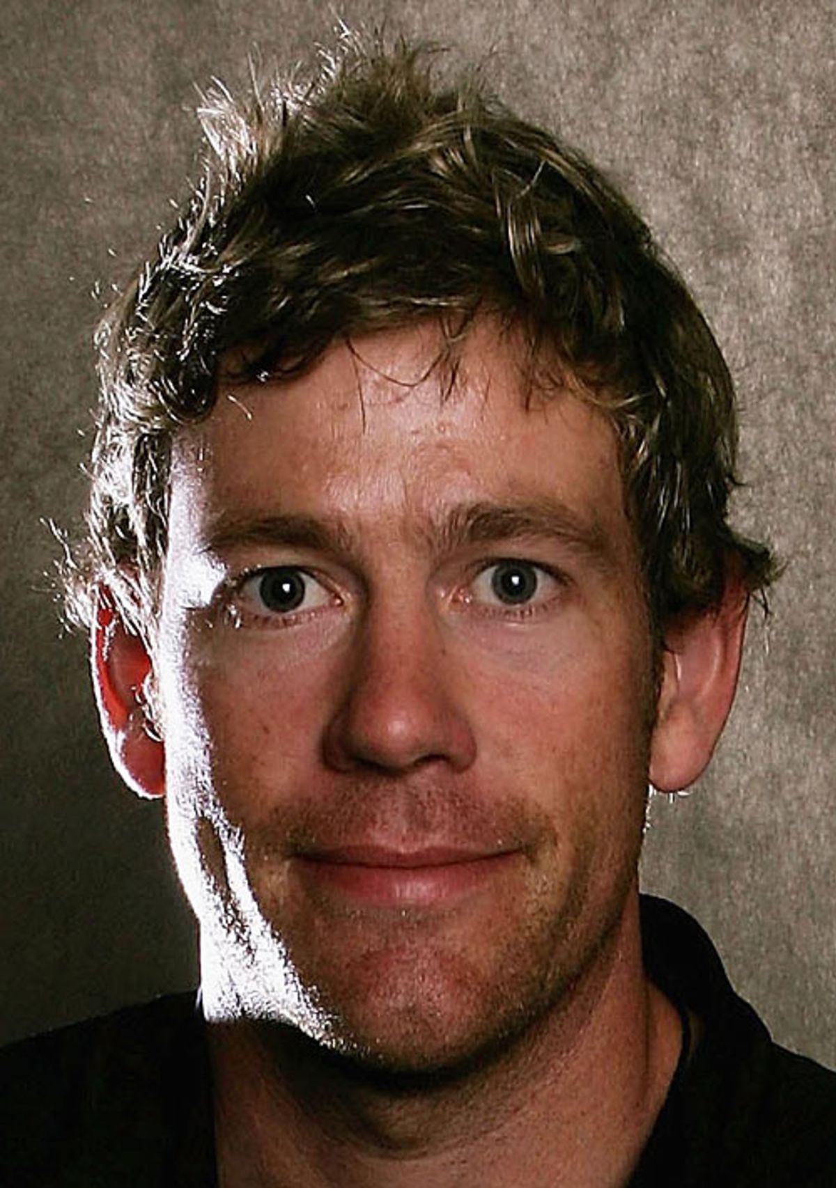 New Zealand players celebrate the wicket of Lisa Sthalekar ...