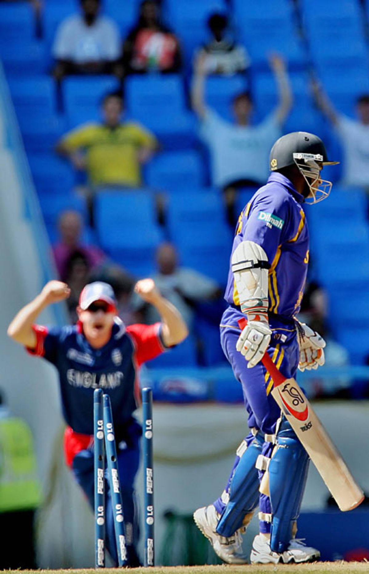 Sajid Mahmood enjoys his wicket of Sanath Jayasuriya | ESPNcricinfo.com