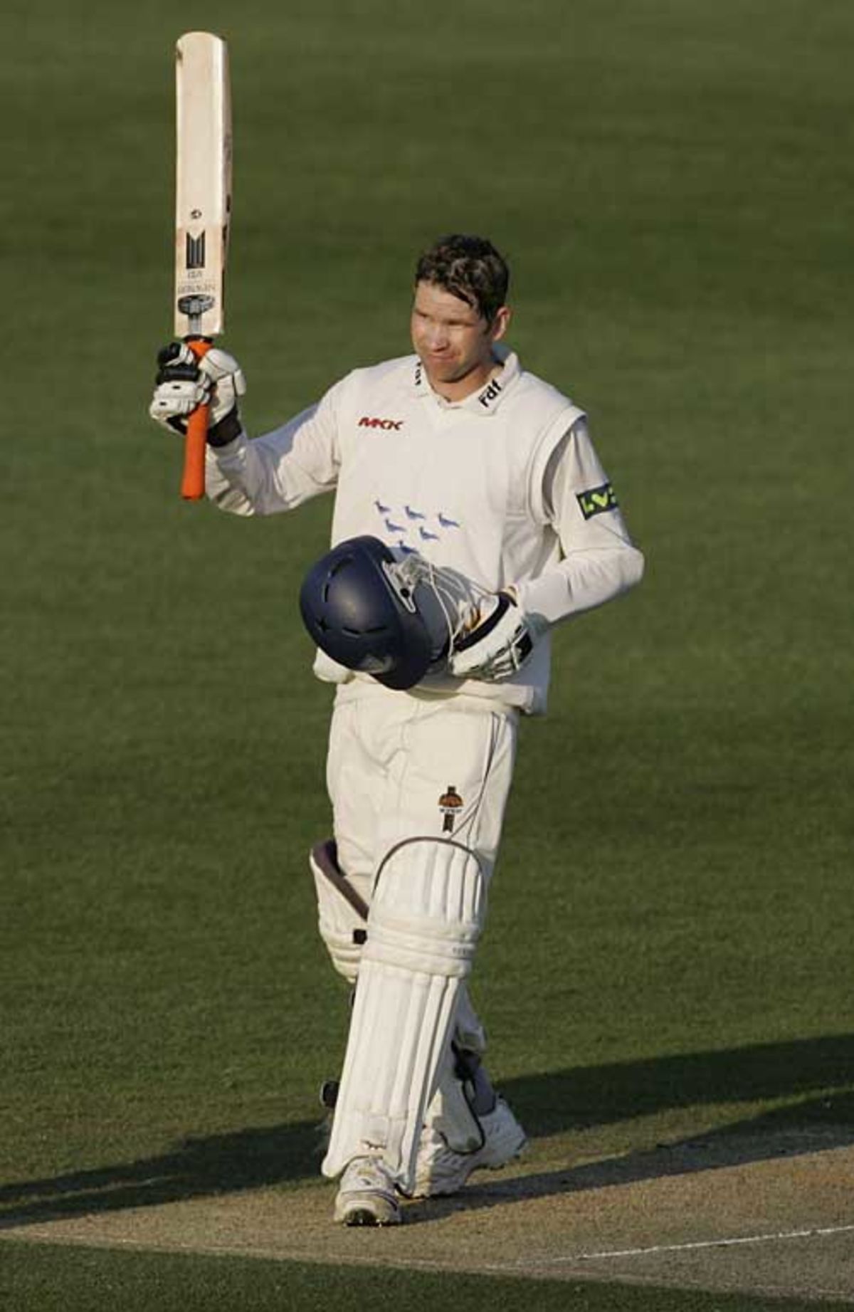 Richard Montgomerie acknowledges his half century | ESPNcricinfo.com