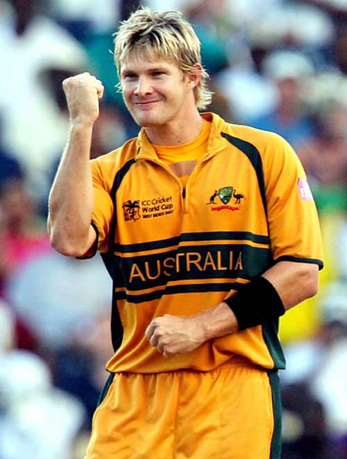 Shane Watson pumps his fist after trapping Mahela Jayawardene lbw ...