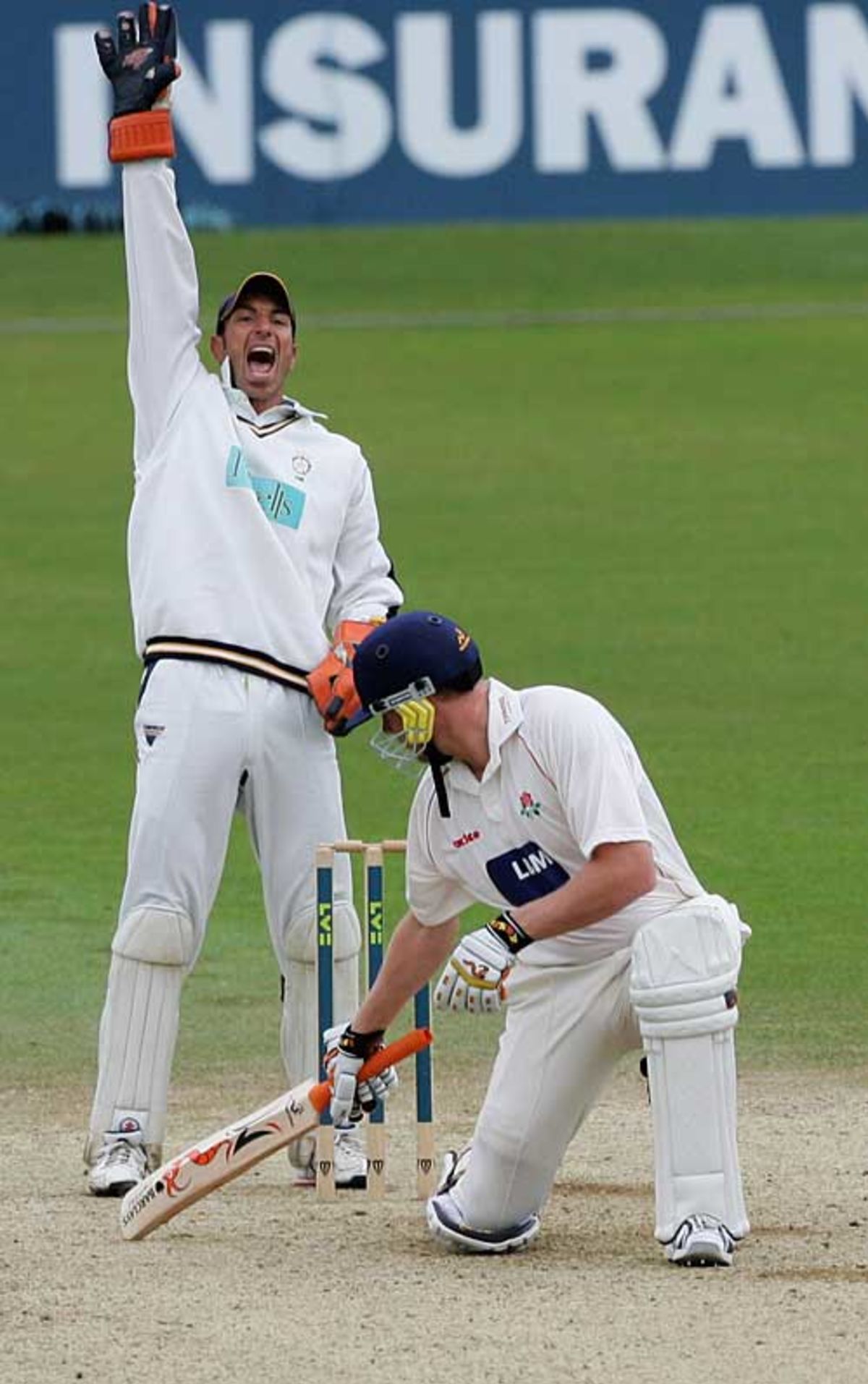 Nic Pothas appeals as Andrew Flintoff is trapped lbw | ESPNcricinfo.com