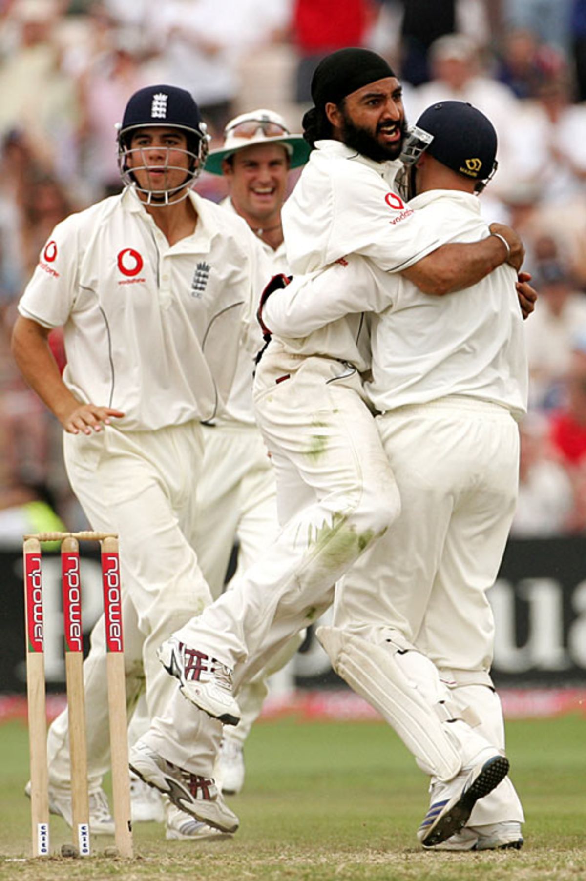 Monty Panesar traps Runako Morton lbw | ESPNcricinfo.com