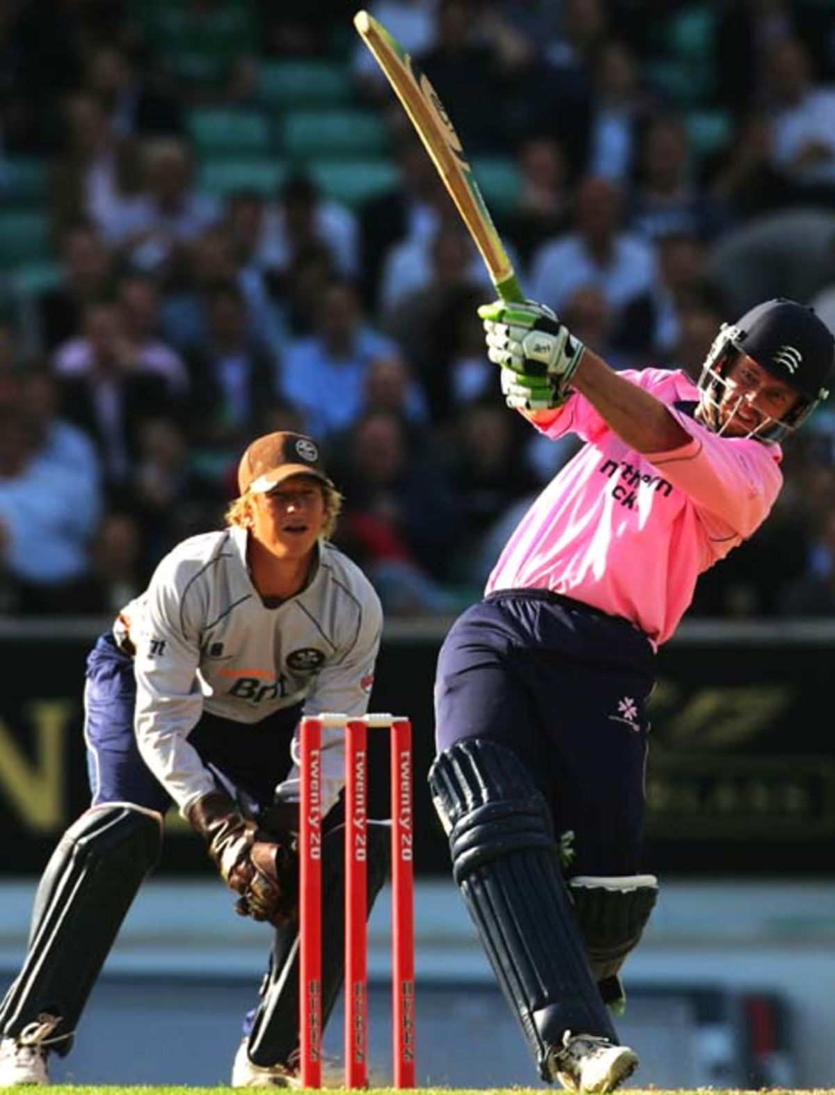 Jamie Dalrymple skews one over the top | ESPNcricinfo.com