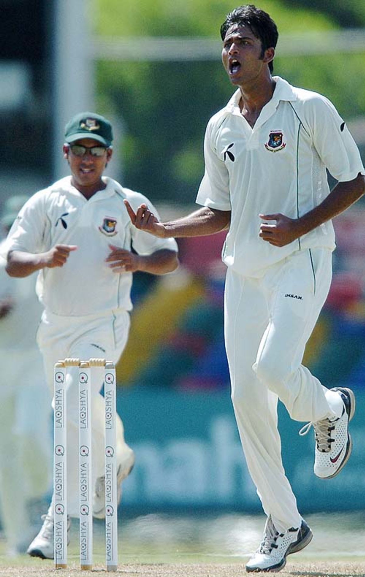 Shahadat Hossain celebrates after dismissing Malinda Warnapura ...