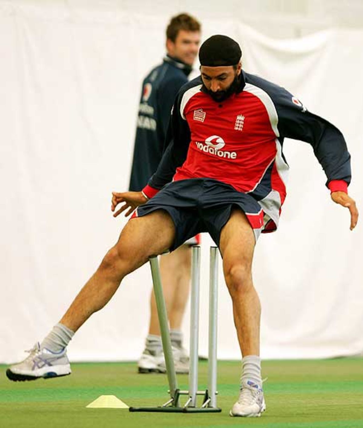 Kevin Pietersen in the indoor nets at Loughborough | ESPNcricinfo.com