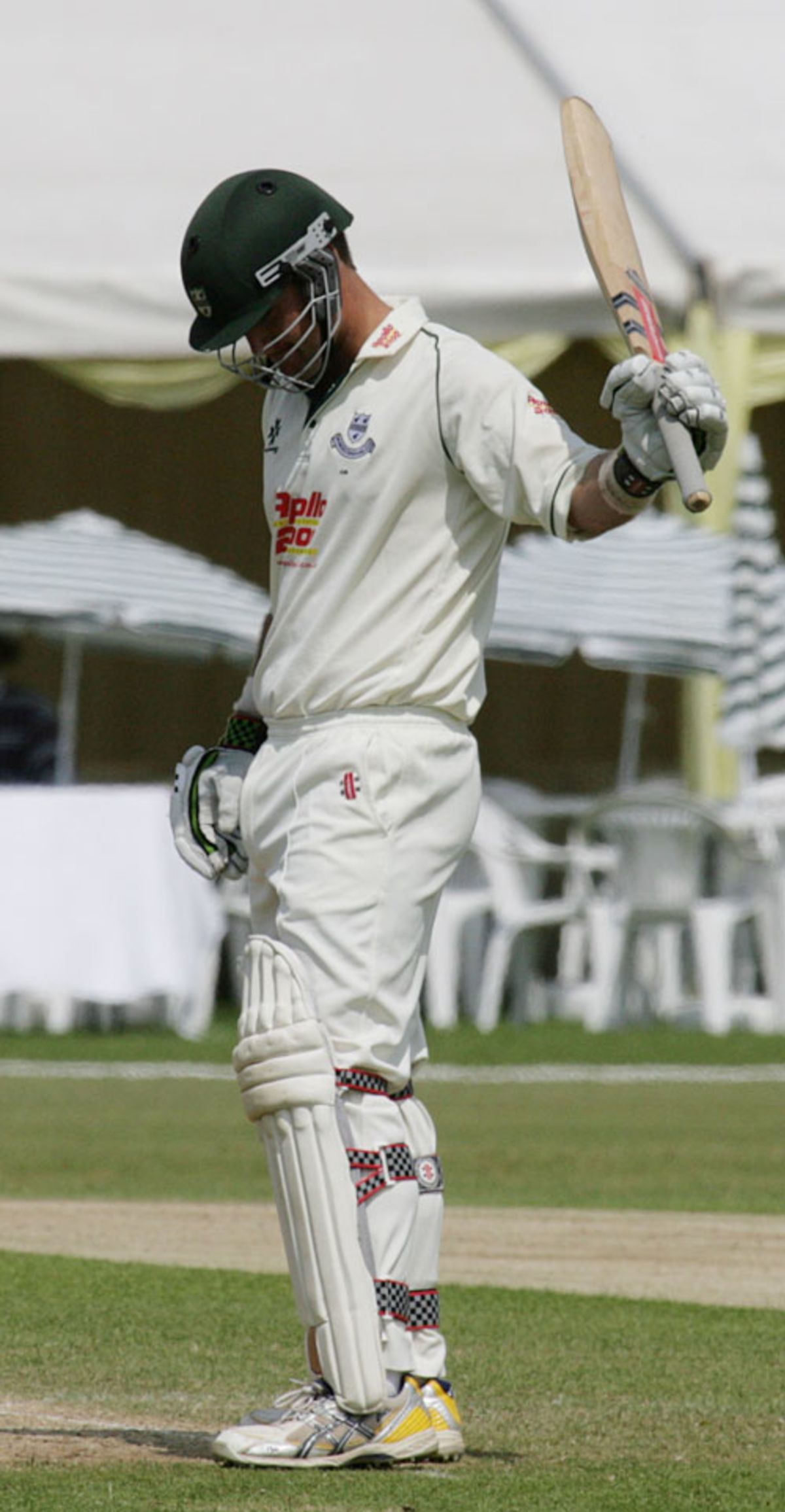 Phil Jaques reaches a hundred on the last day | ESPNcricinfo.com