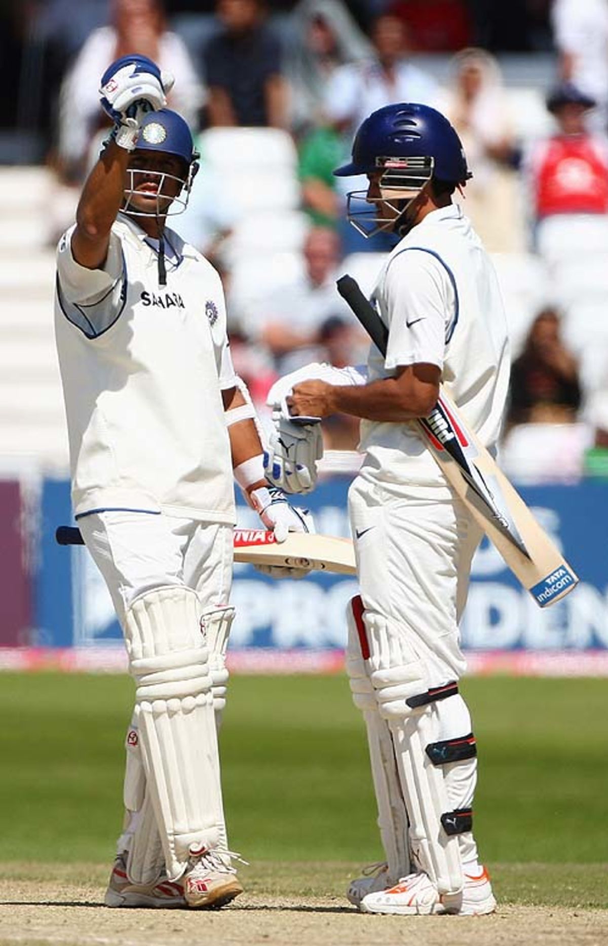 Rahul Dravid and Sourav Ganguly took India through to the target ...