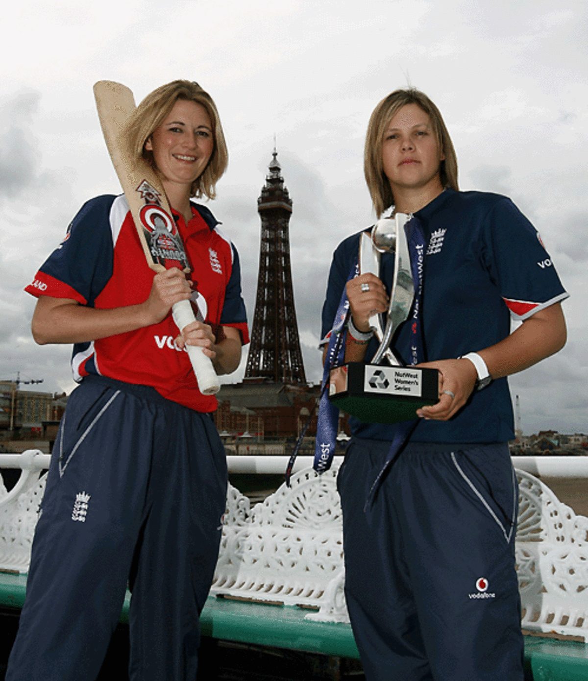 Charlotte Edwards and Nicki Shaw pose with the NatWest Womens Series ...