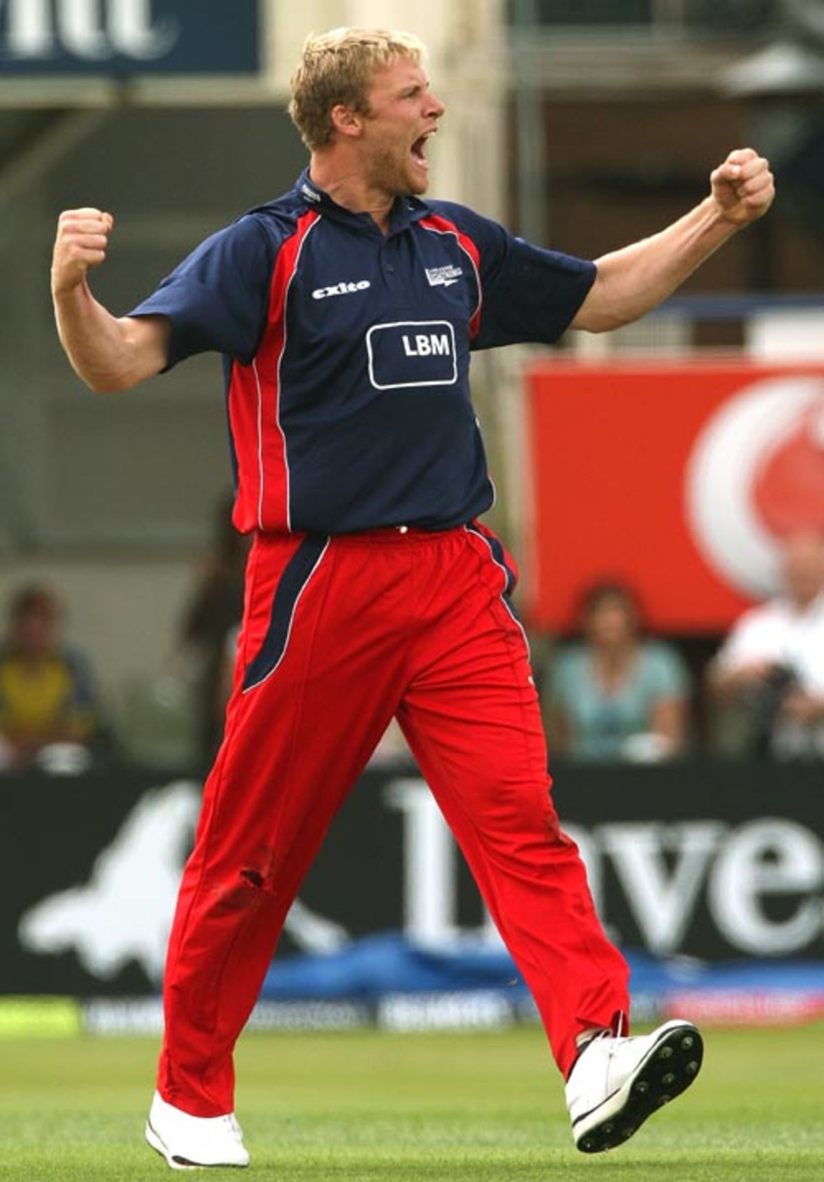Freddie smiles - Andrew Flintoff shows his spirit after nailing Hamish ...