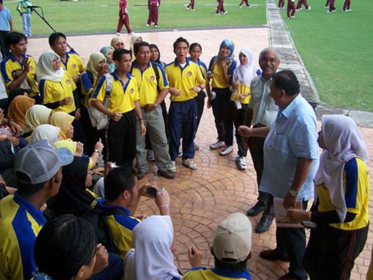 Malaysian Cricket Association President YAM Tunku Tan Sri Imran Tuanku ...