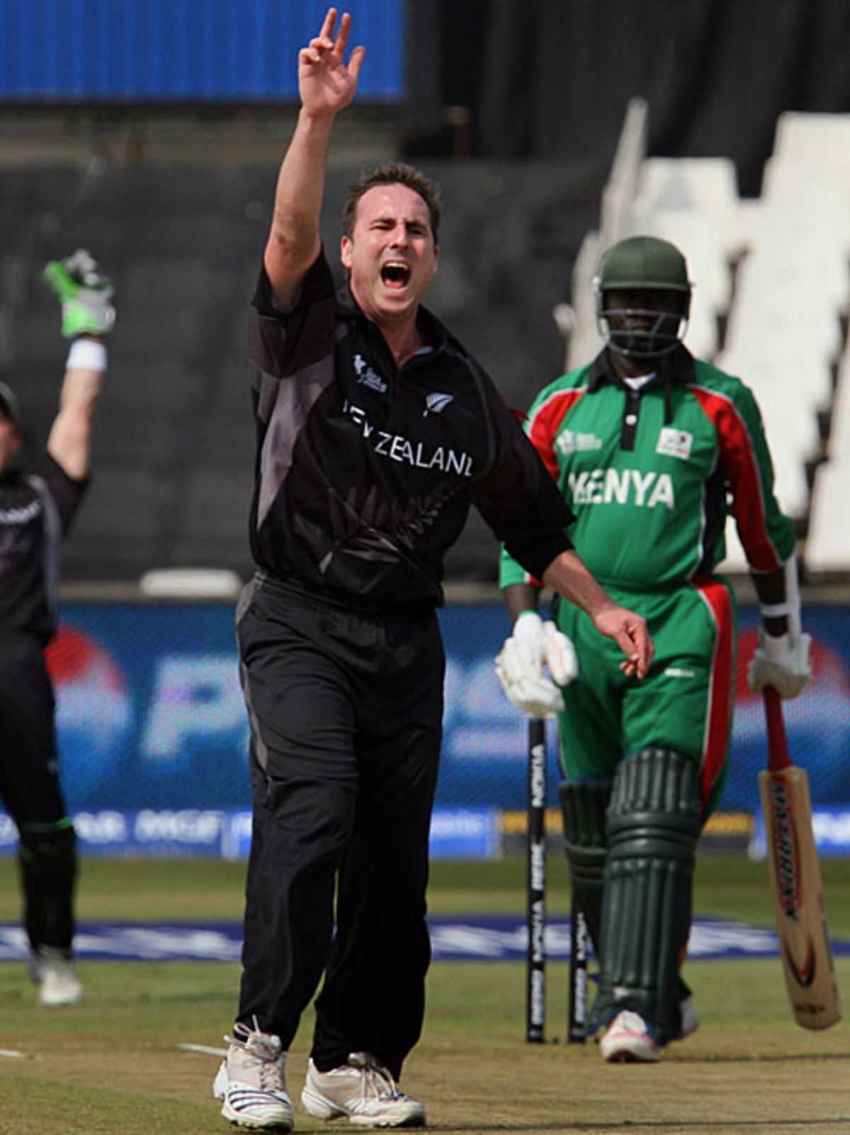 Mark Gillespie finished with figures of 4 for 7 | ESPNcricinfo.com