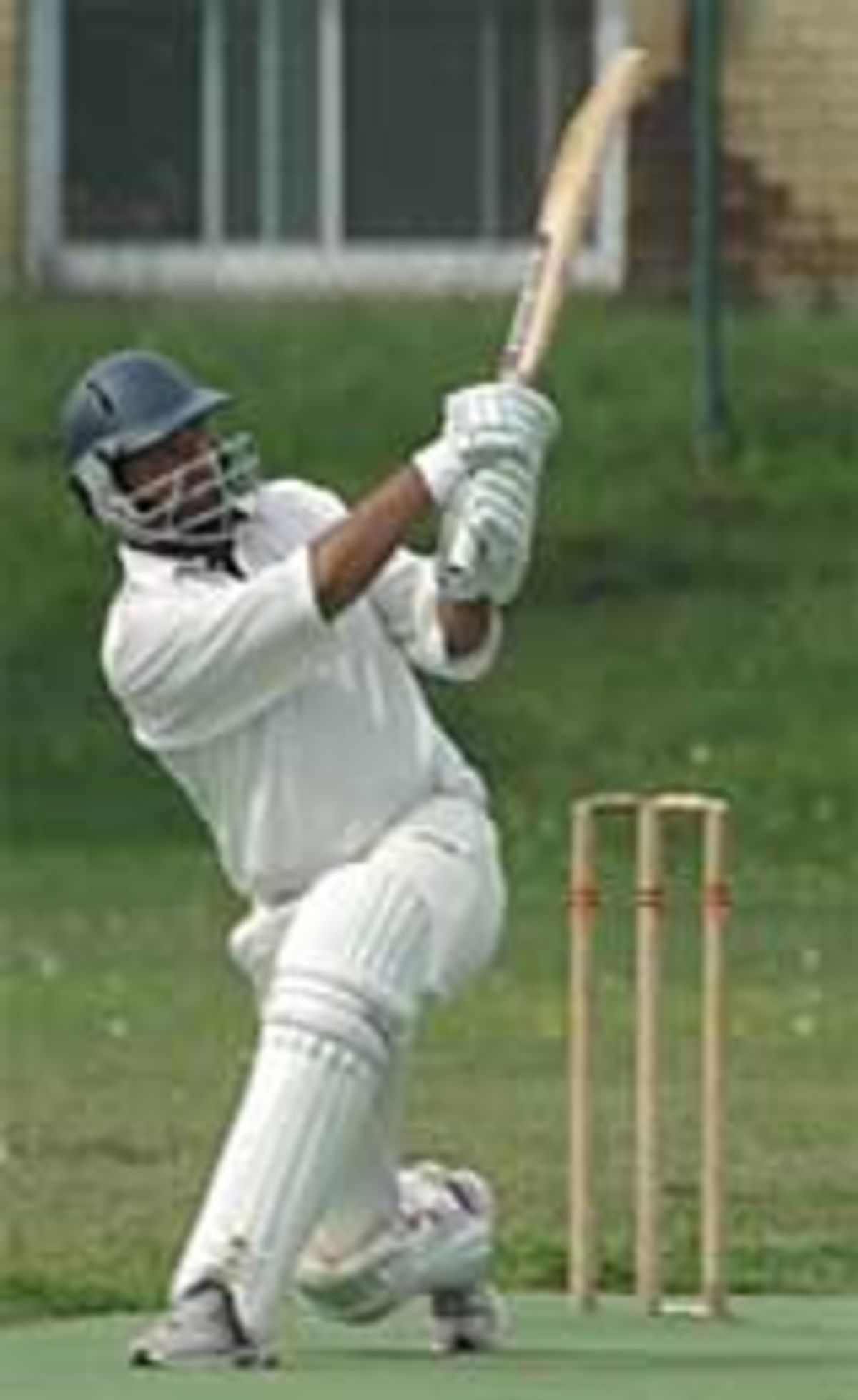 Richard Montgomerie with the Championship trophy | ESPNcricinfo.com