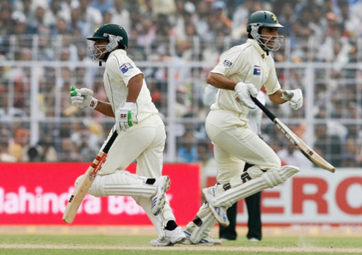 Misbah Ul Haq Scored His Maiden Test Century