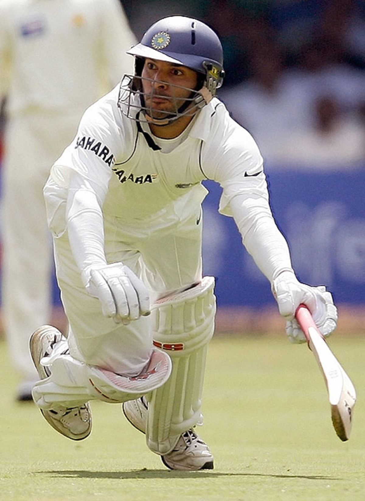Mohammad Sami successfully appeals for Gautam Gambhir's wicket ...