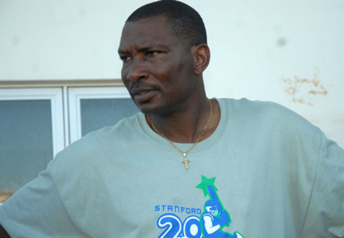 Stuart Broad in action on his Test debut | ESPNcricinfo.com