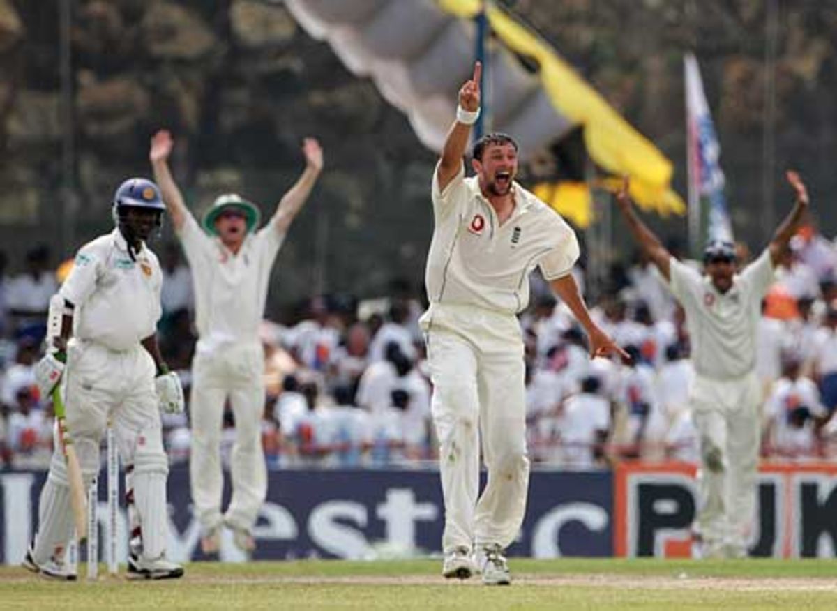 Steve Harmison traps Upul Tharanga lbw | ESPNcricinfo.com
