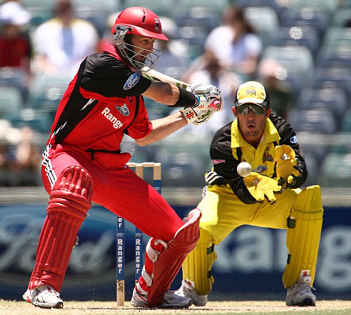 Matthew Elliott cuts during his century | ESPNcricinfo.com