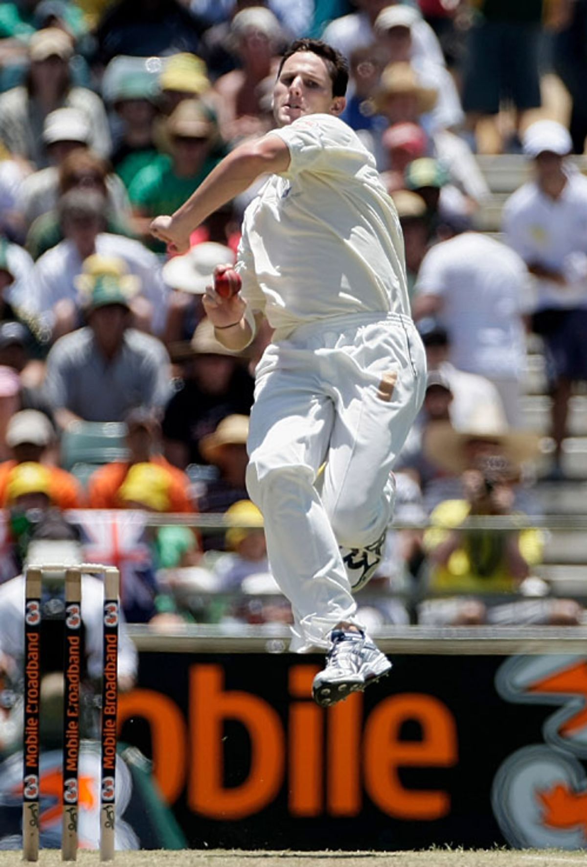 Shaun Tait in action at the WACA | ESPNcricinfo.com