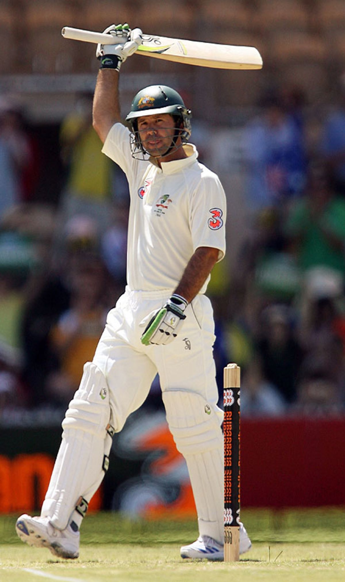 Ricky Ponting acknowledges the crowd after a gritty hundred ...