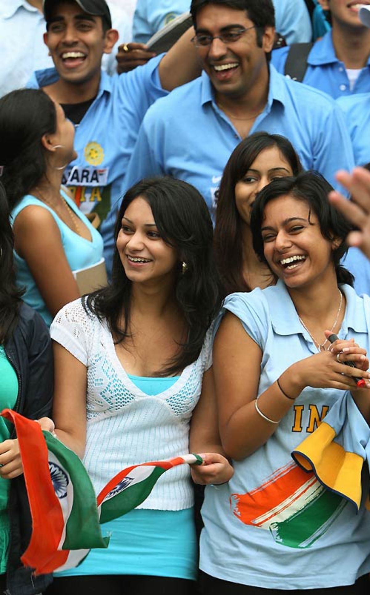 Indian fans keep the cheer despite the rain delay | ESPNcricinfo.com