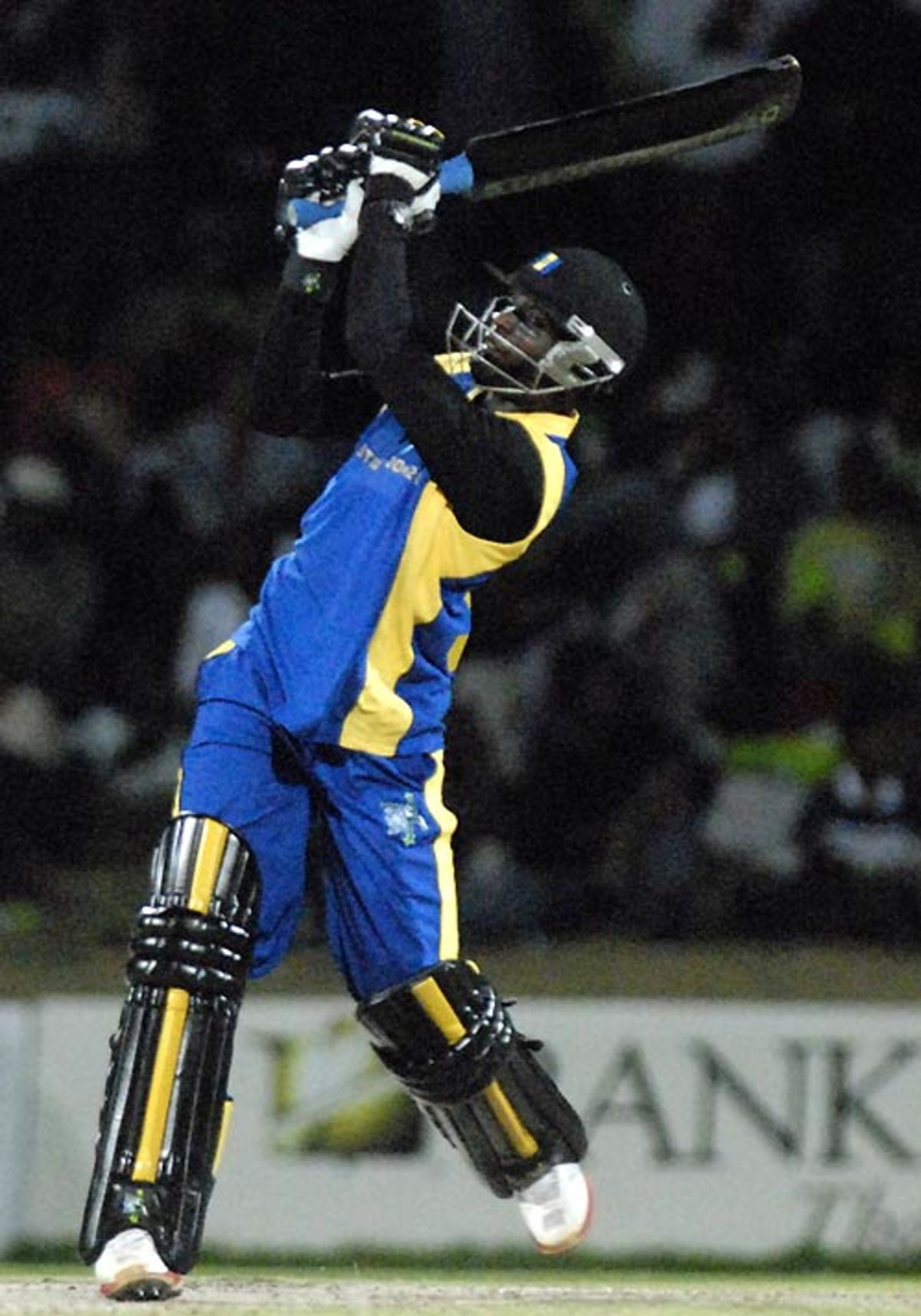 Barbados' Jonathan Carter lofts during his 61 | ESPNcricinfo.com