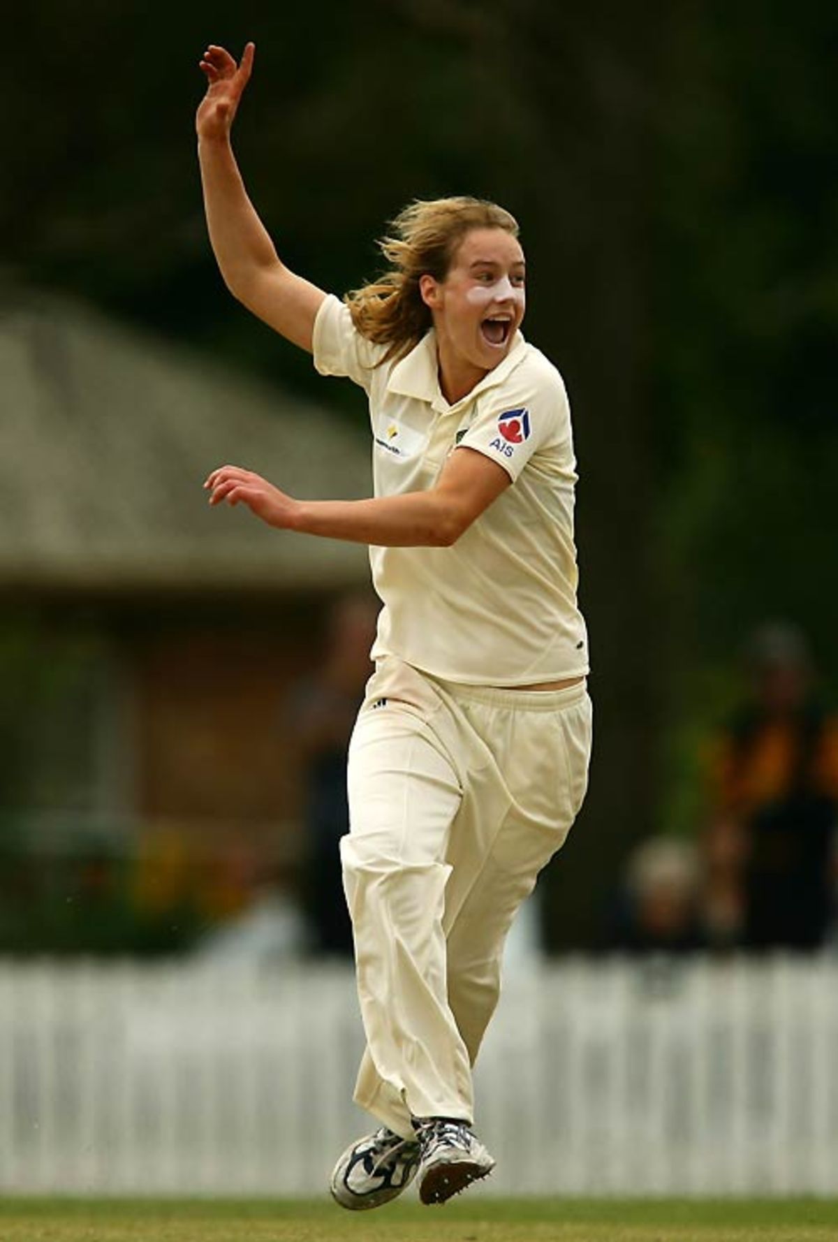 Ellyse Perry celebrates an early strike in her debut Test ...
