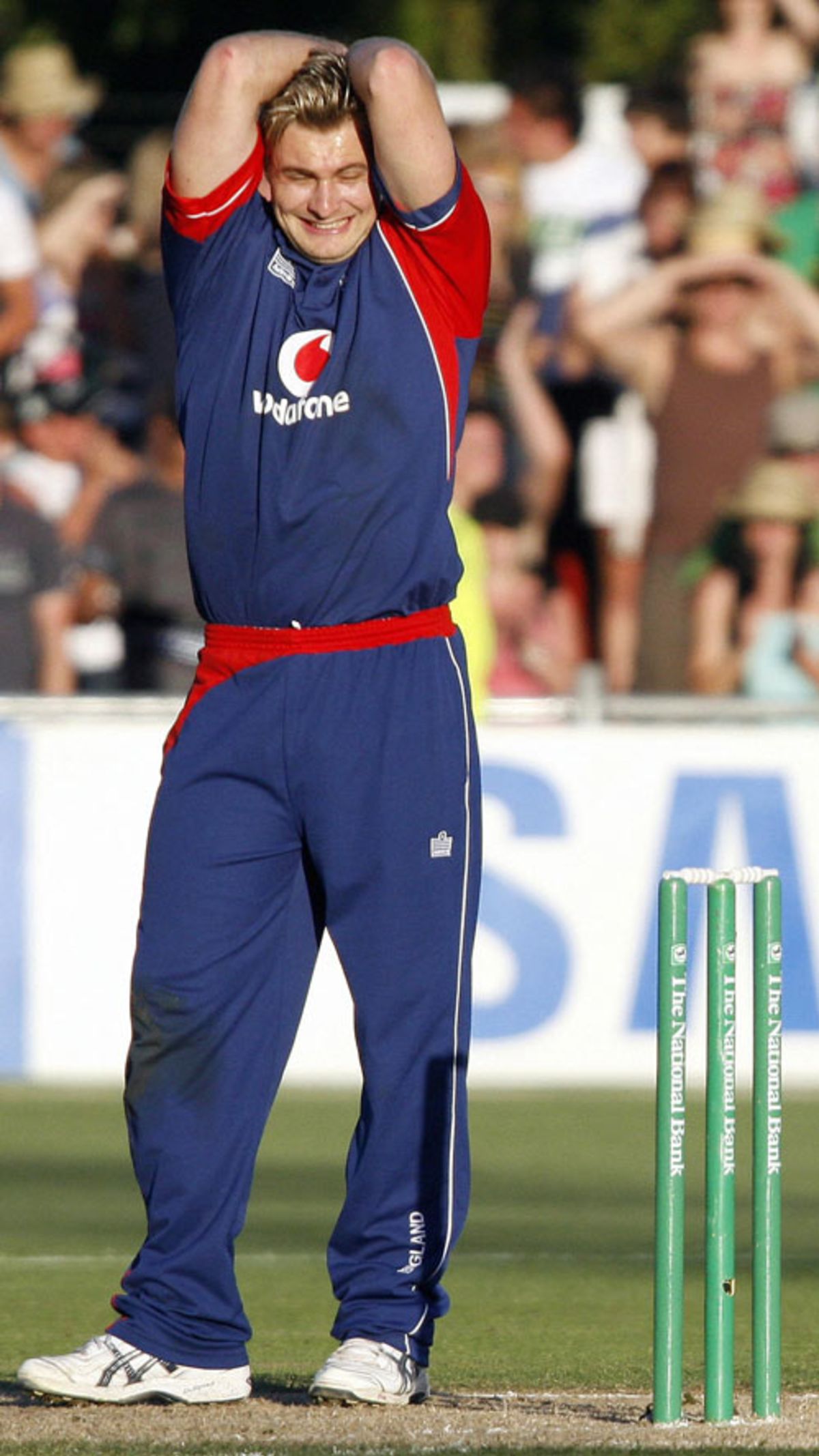 Jacob Oram stands tall to guide a crisply struck four past point ...