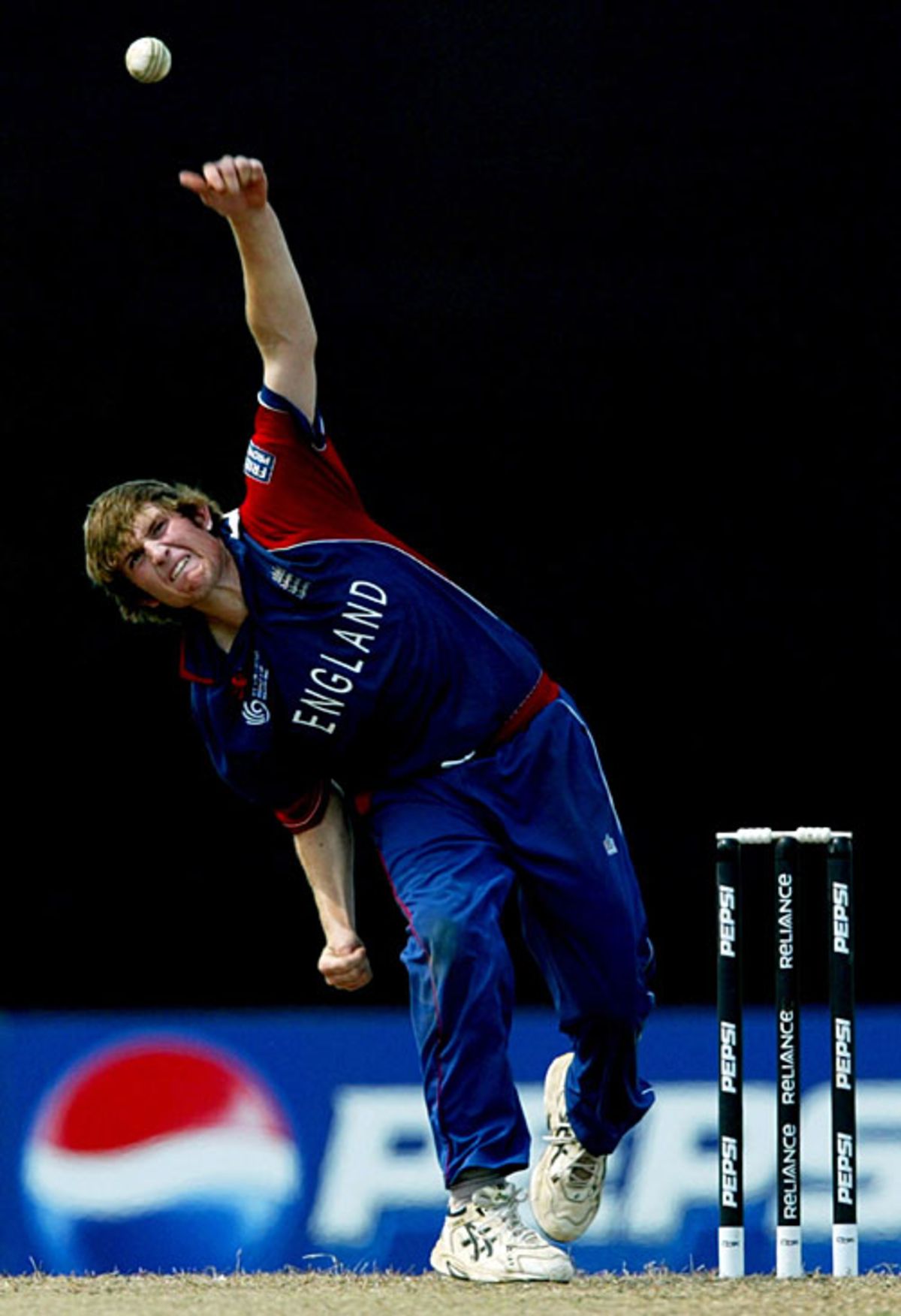 Liam Dawson delivers the ball | ESPNcricinfo.com